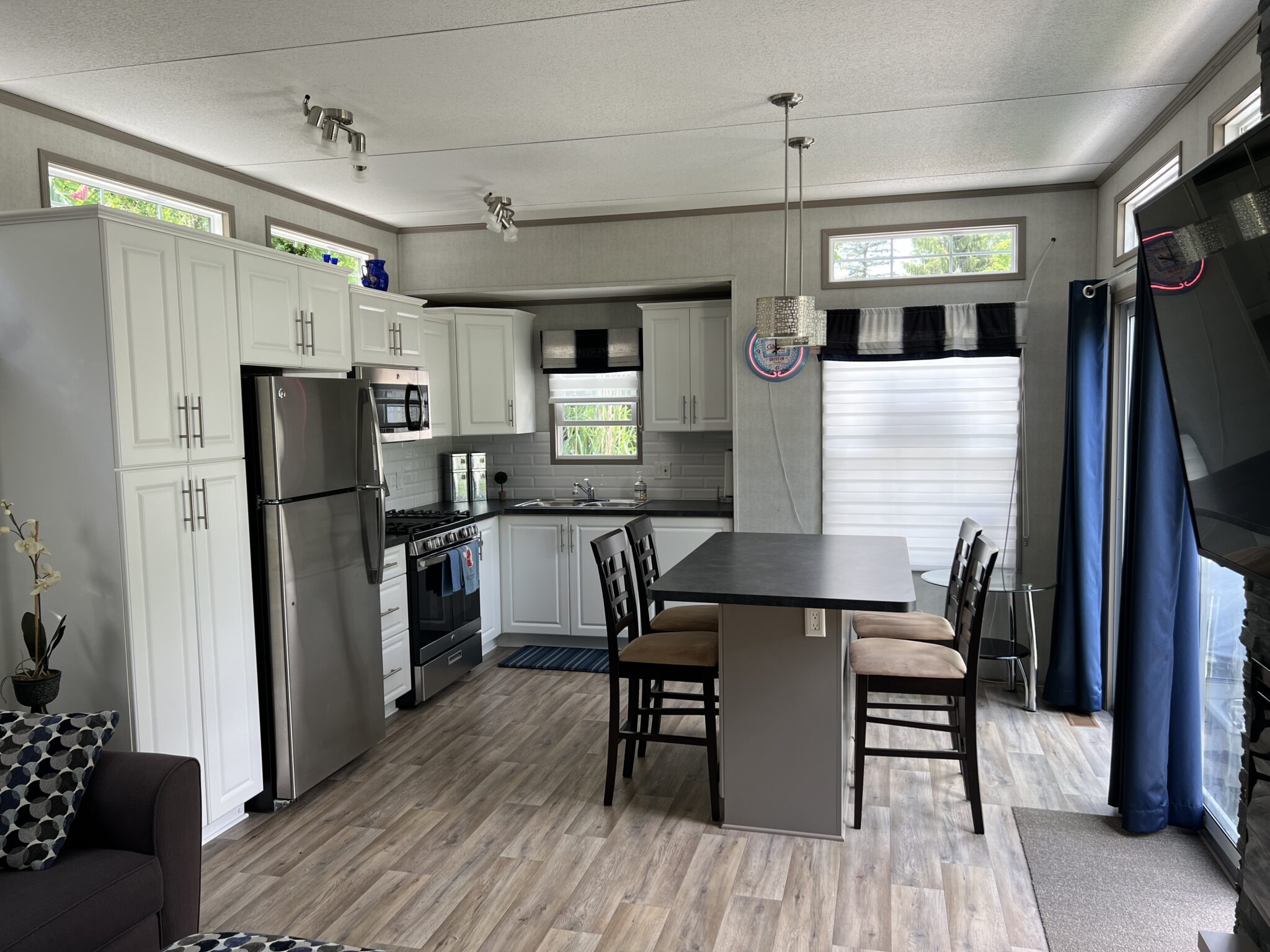Trailer Listings – Maple Leaf Acres
