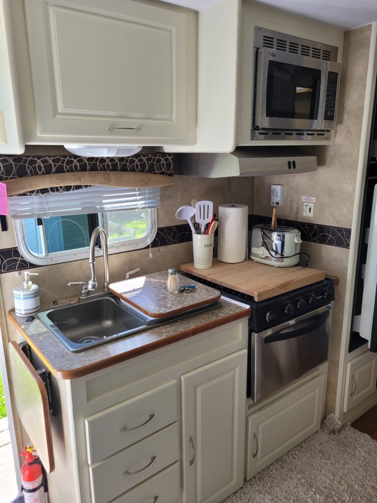 Trailer Listings – Maple Leaf Acres