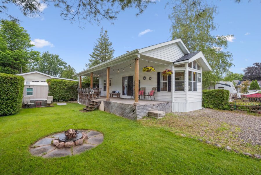 Trailer Listings – Maple Leaf Acres